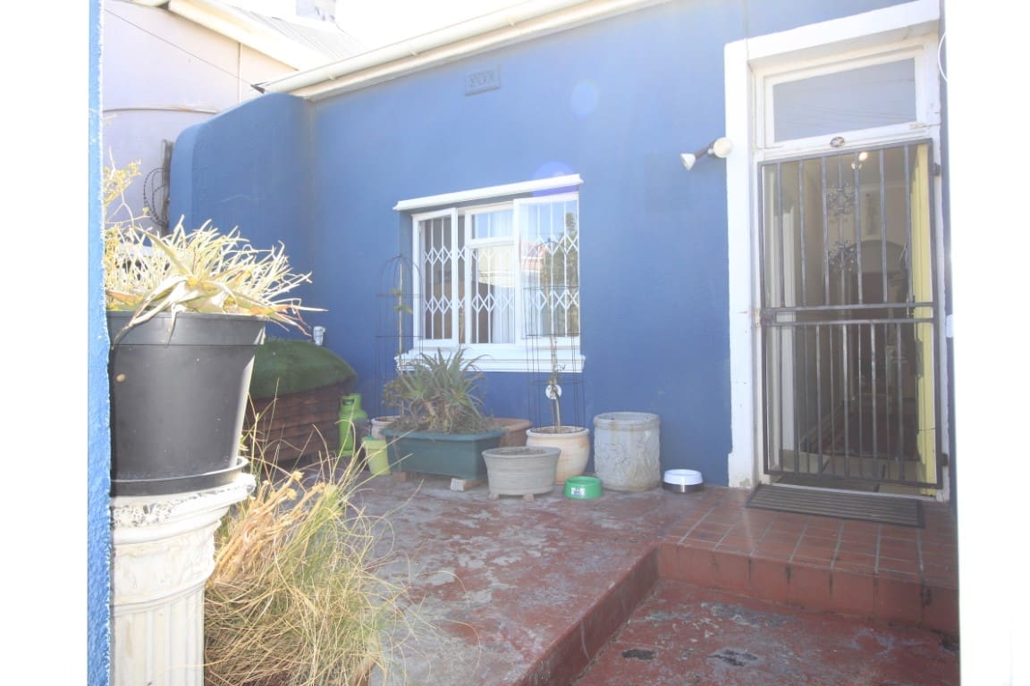 98 Rochester Road - Observatory - Hot Property In Cape Town